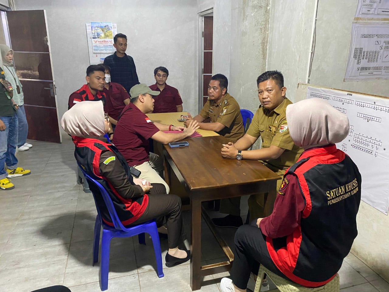 Tim Penyidik Kejaksaan Tubaba Geledah Disperindag, Dugaan Korupsi Pasar ...